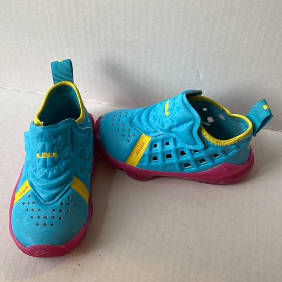 Nike | Shoes | Nike Lebron 7 Girls Water Shoes | Poshmark